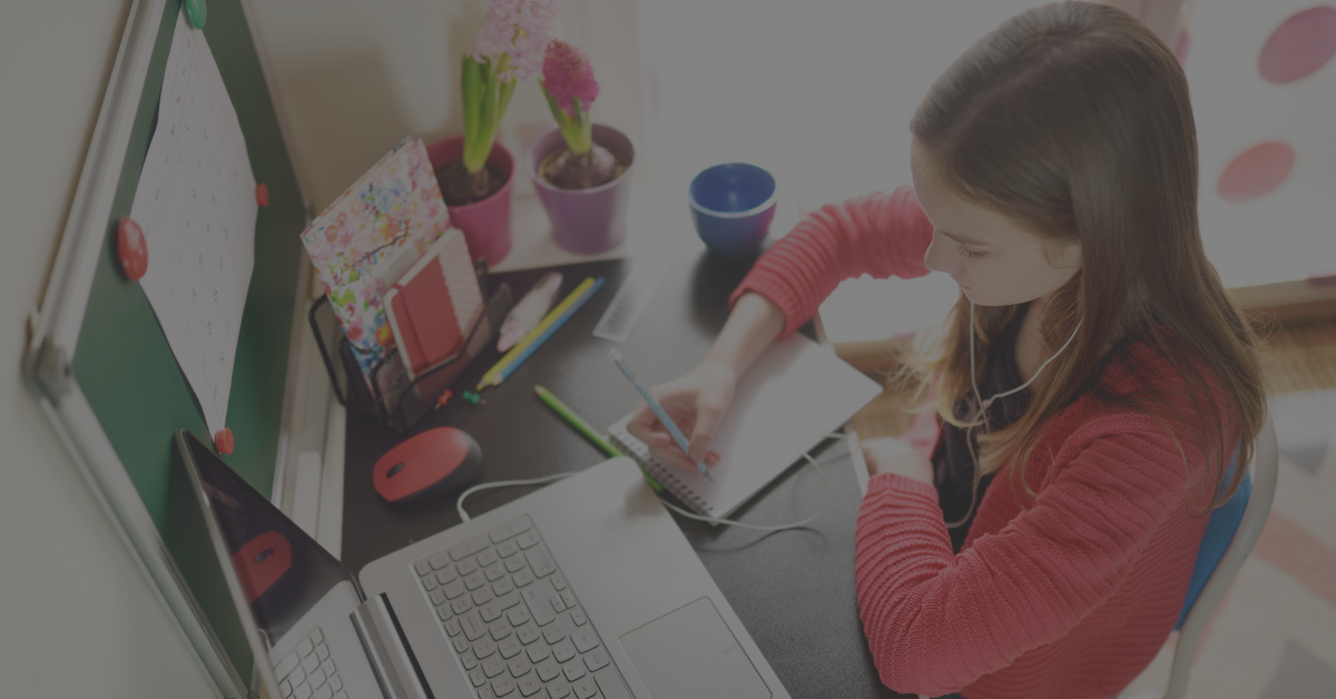 Hybrid Learning: What to Εxpect from Education in The New year - Classter